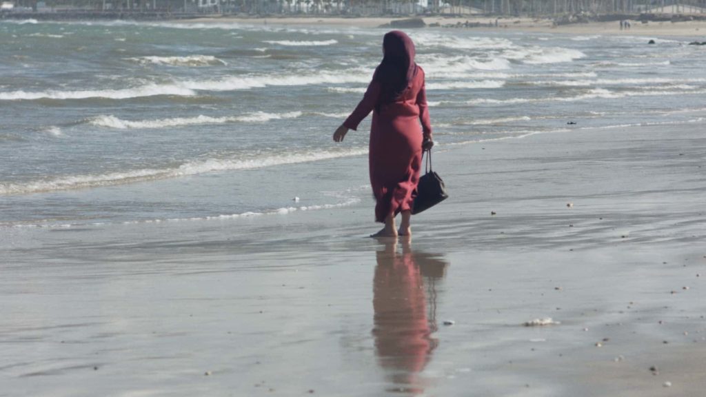 Jeudi 11 novembre 2021MOIS DU DOCDans la maison – Un film de Karima ...